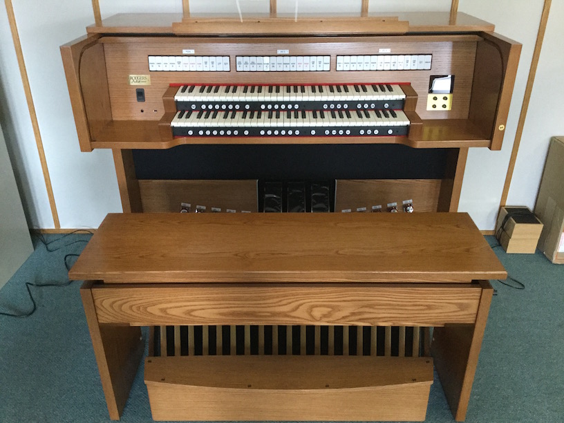Rodgers Church Organs – Dewey Kruger Music